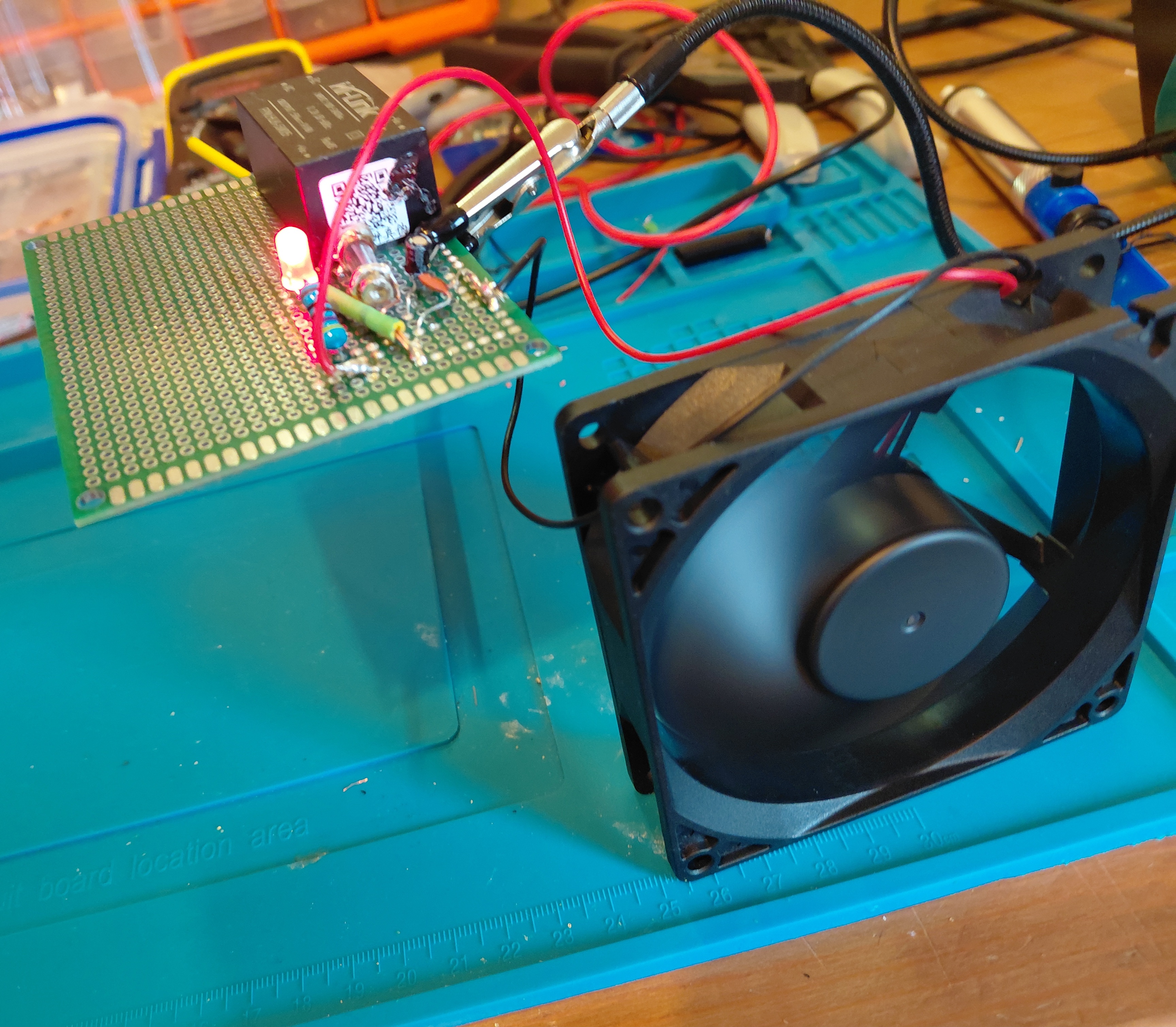 Infrared PCB preheating hotplate - Hardware Project - Blueprint